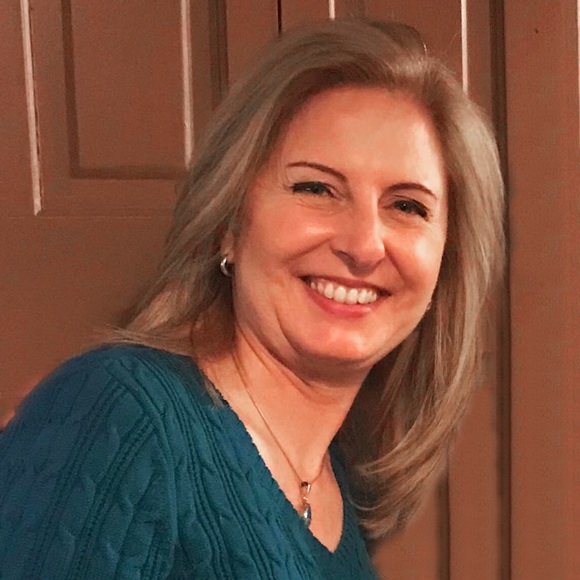 Michelle's Closet (@michelle_hopper) | Poshmark